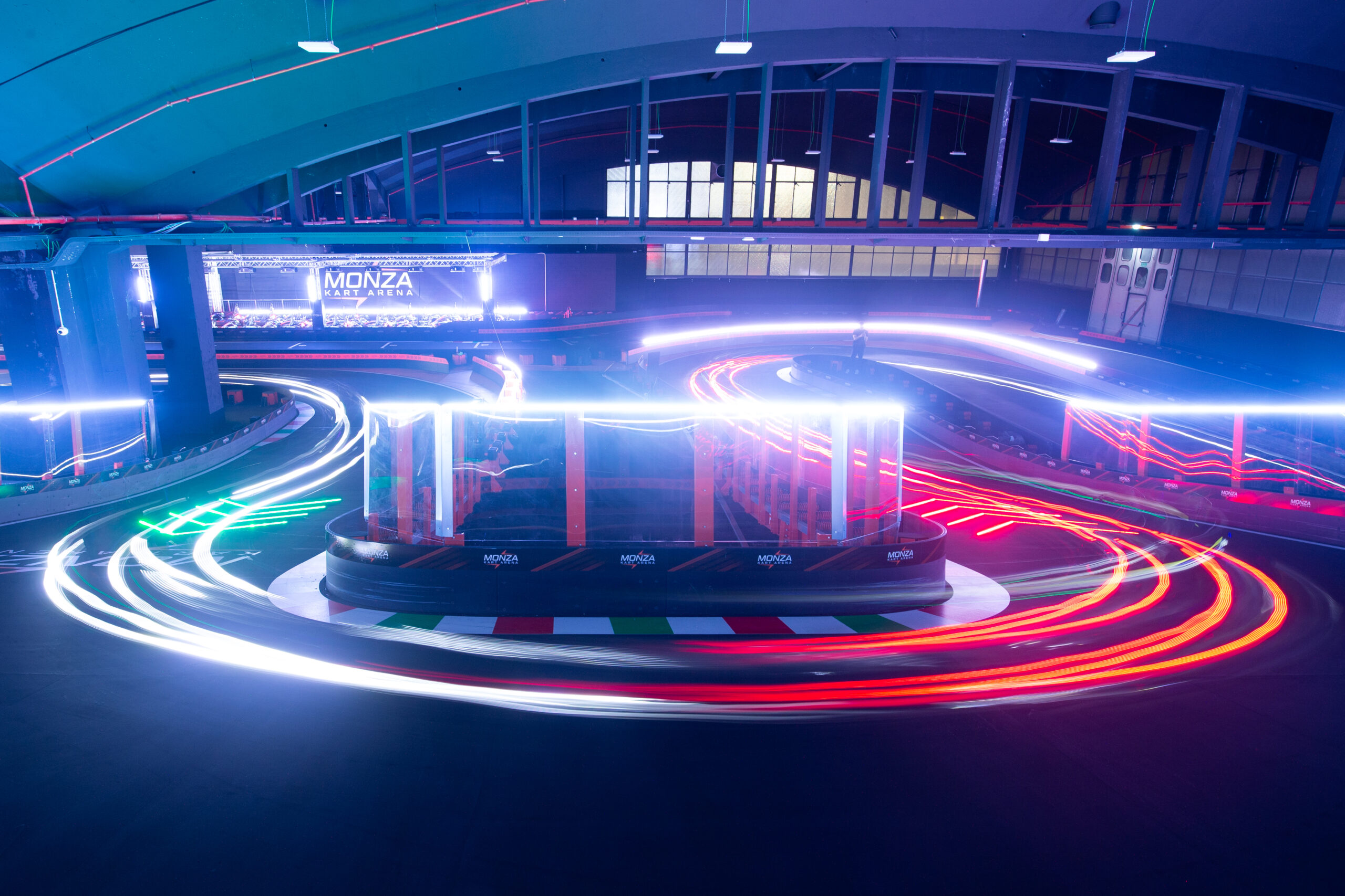 PRONTO A SCENDERE IN PISTA? - Monza Kart Arena